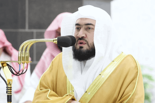 Liste des 10 imams de Masjid Al Haram | Qui est l’imam actuel ? | Pèlerin